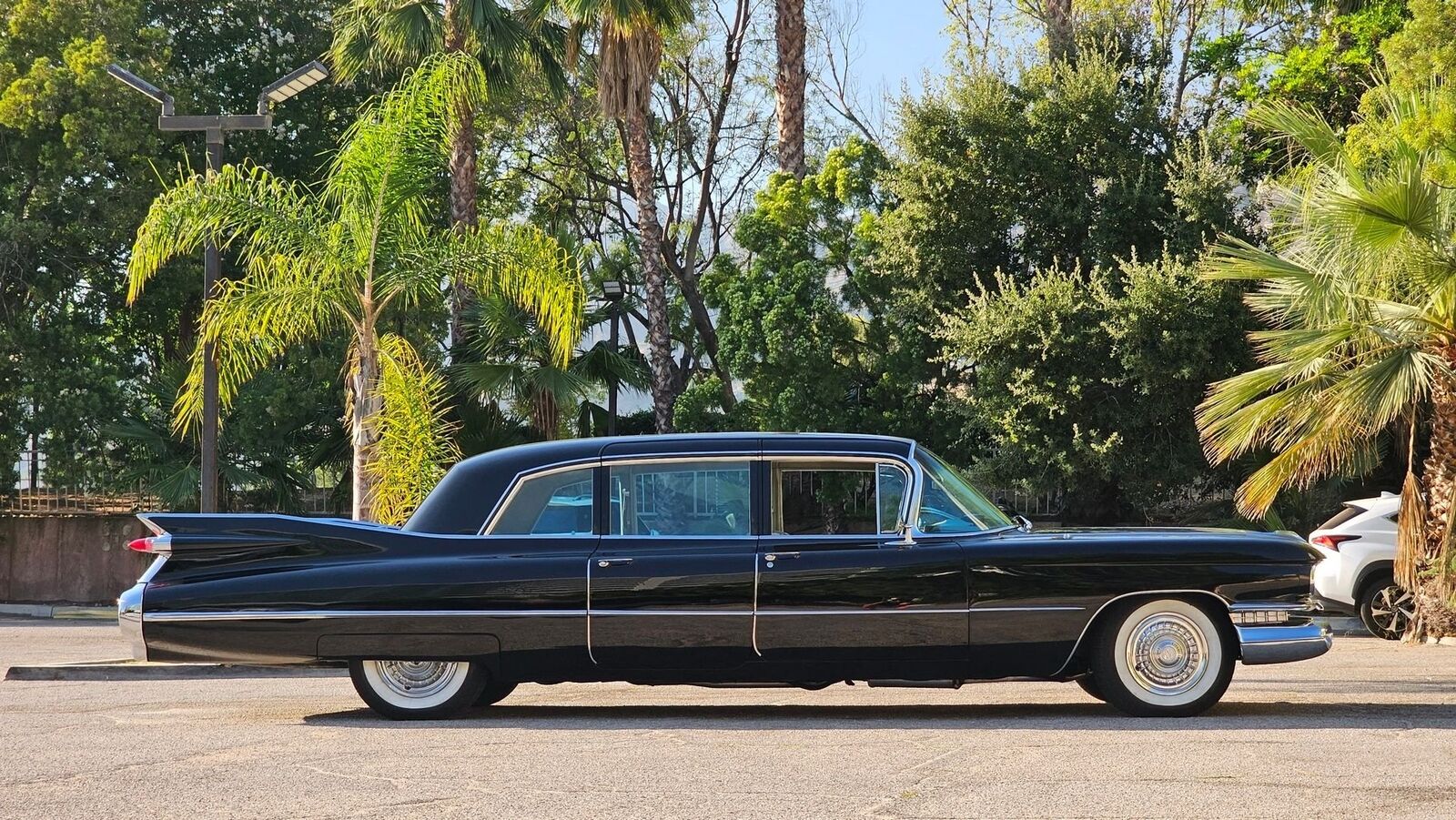 1959 Cadillac Fleetwood 75 Series limousine [1 of 690 produced] for sale