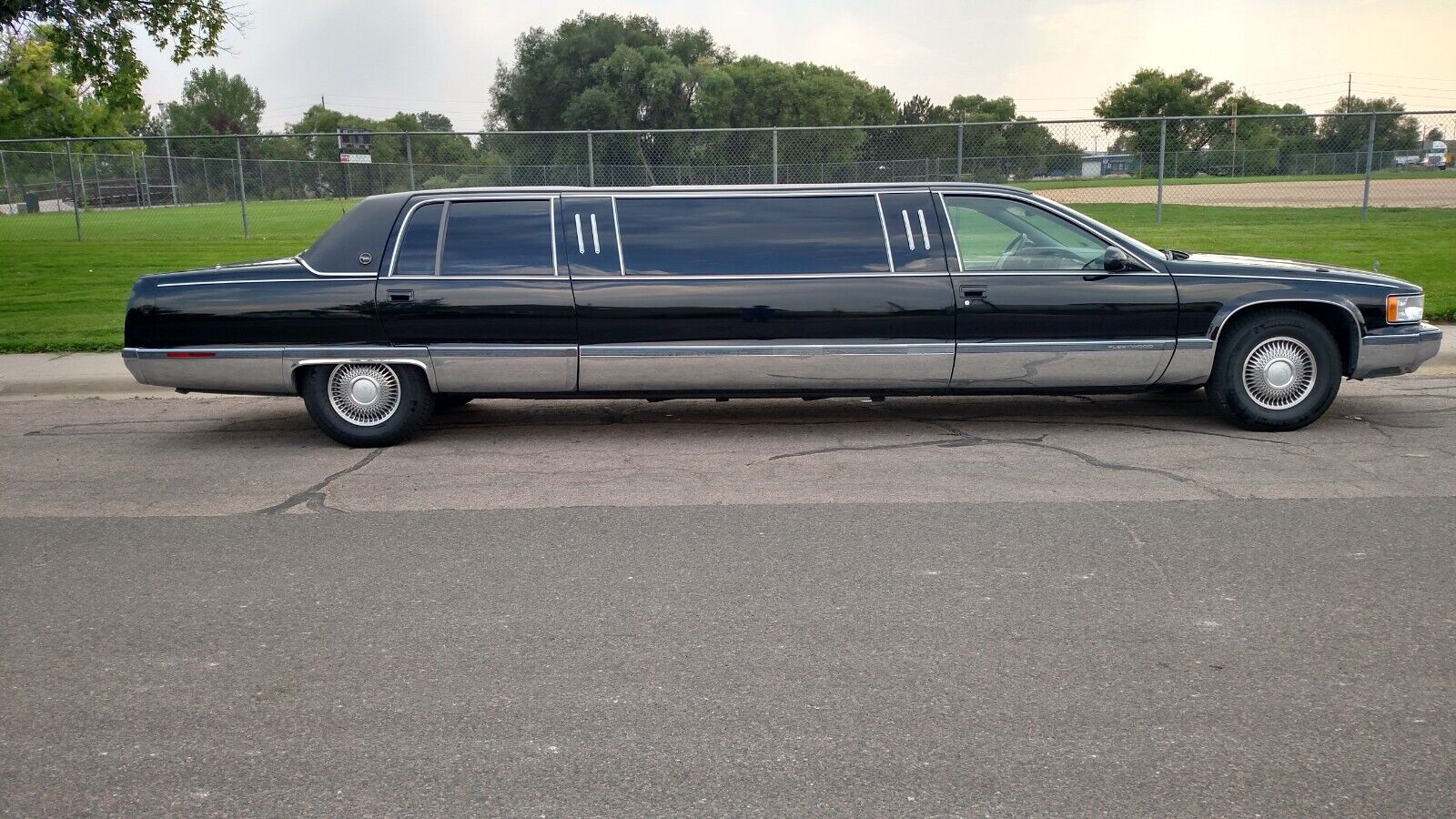 1996 Cadillac Fleetwood limousine [great shape] for sale