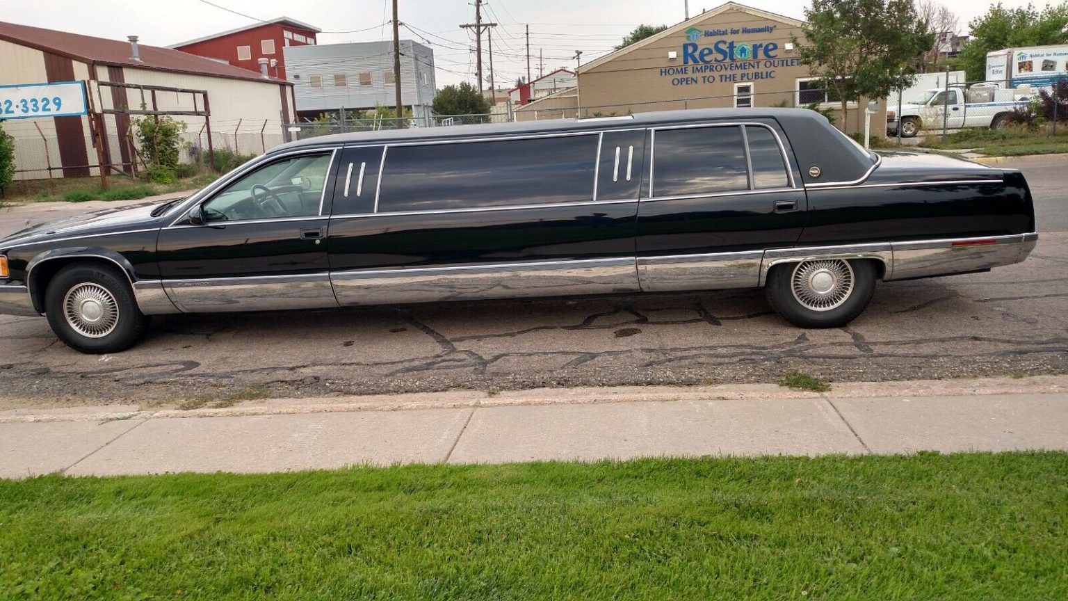 1996 Cadillac Fleetwood limousine [great shape] for sale